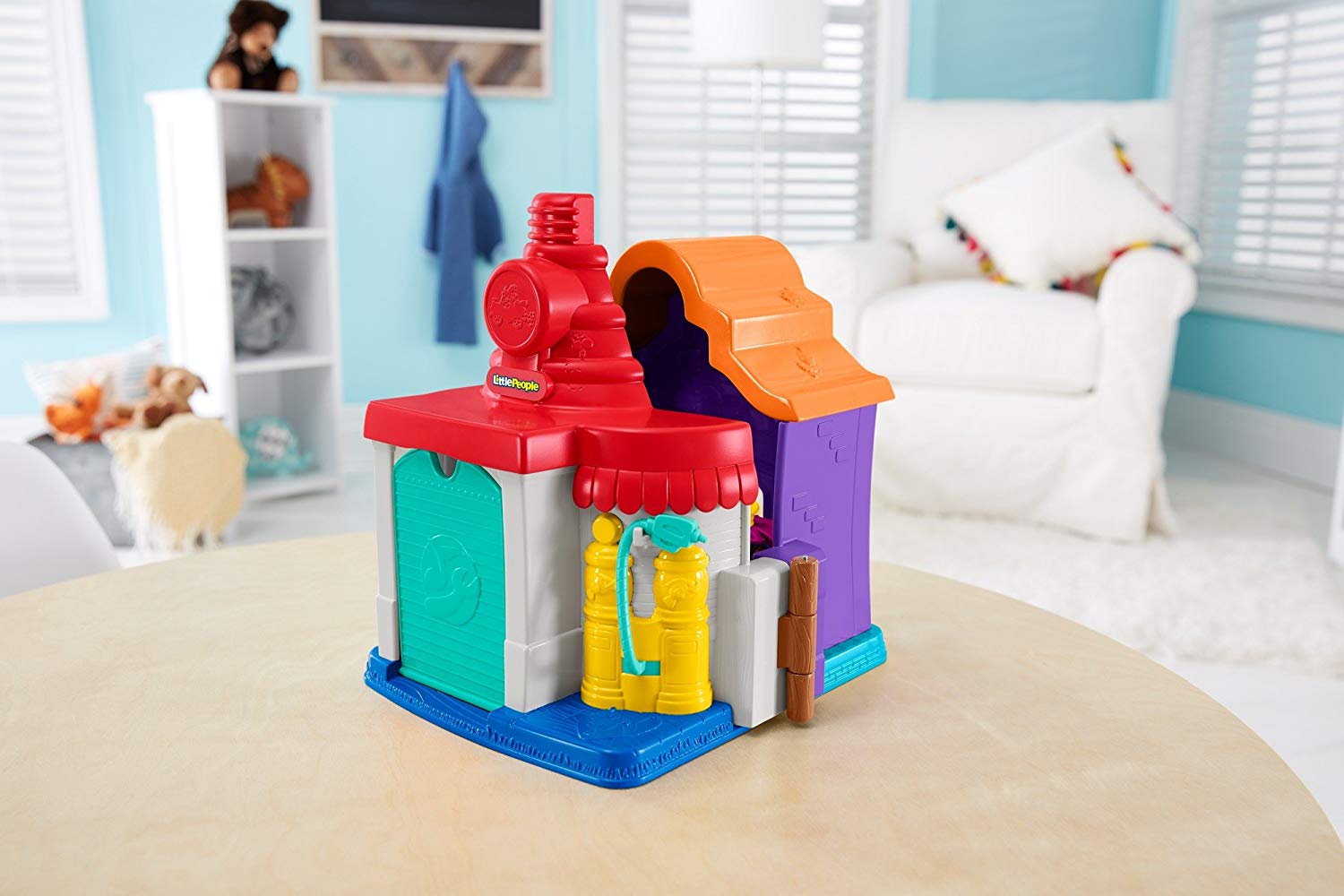 Little People Magic of Disney Mickey & Goofy's Gas & Dine Playset ...